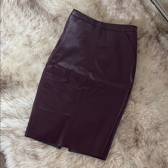 Express | Skirts | Express Purple Pencil Skirt With Sleek Silhouette ...